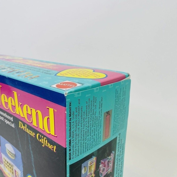 Mattel | Toys | Polly Pocket Pollyville Weekend Deluxe Gift Set Mattel ...